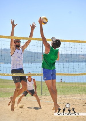 Manni-Manni e Colaberardino-Vanni imbattuti a Passignano - Pianeta Volley